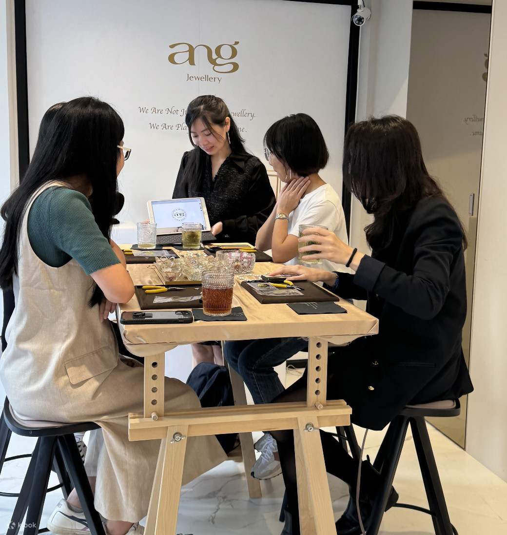 Taipei: ANG Xijinfang | Handmade sterling silver ring experience | Pearl and gemstone bracelet ...